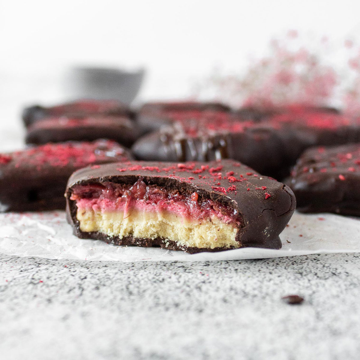 Dark Chocolate Raspberry Cookie Bars - Encore & More