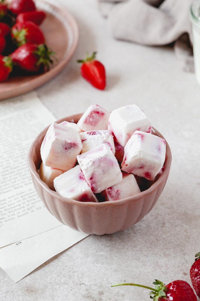 Frozen Strawberry Yoghurt Protein Bites - Encore & More